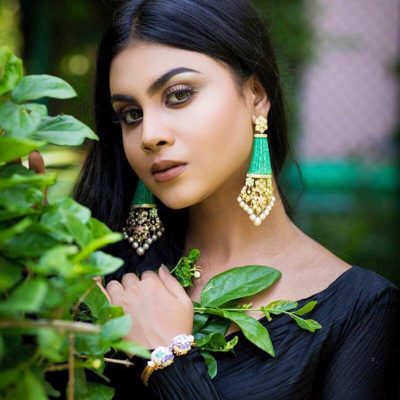 Meghla Mukta Bio, Facts, Family, Photos and Carrier