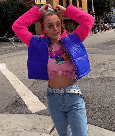 Emma Chamberlain Bio, Age, Boyfriend, Family and Photos