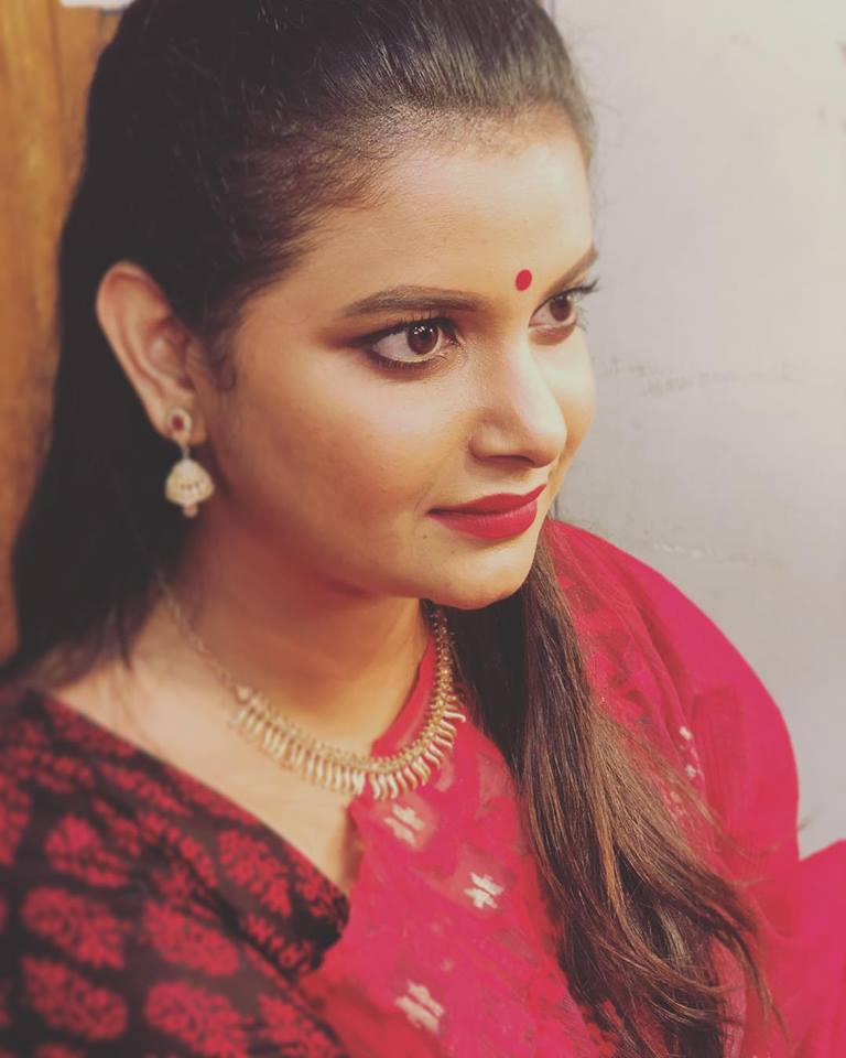 Sabnam Faria Bio, Age, Facts, Family, Photos and Carrier