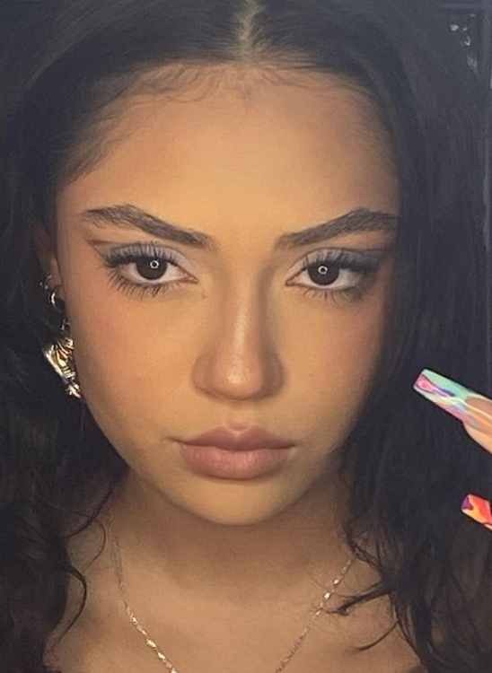 Avani Gregg Biography, Age, Boyfriend, Videos, Career, Success