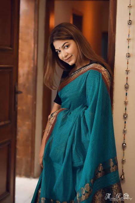 Parsa Evana Wiki/Bio, Age, Family, Education, Boyfriend, Affair, Career ...