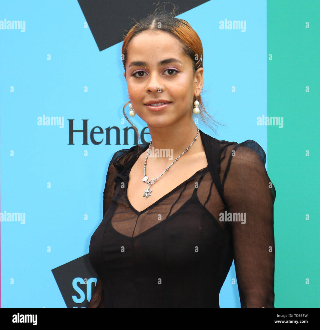 Olive Gray Wiki/Bio, Age, Family, Education, Boyfriend, Career