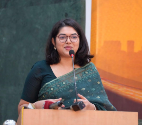 Bushra Afreen (Chief Heat Officer) Wiki/Bio, Age, Husband, Family & Photos